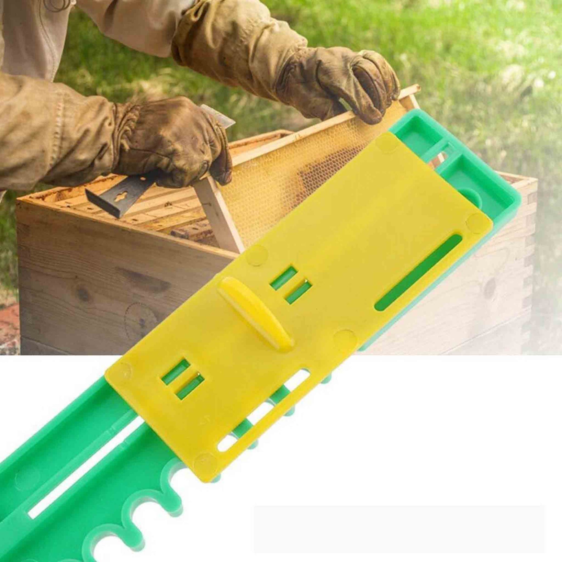 Beehive Entrance Reducer with Slider - Plastic | Buzzbee Beekeeping